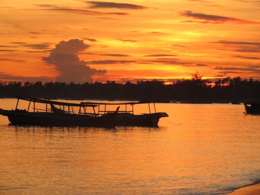 25 Amazing Sunsets Around the world