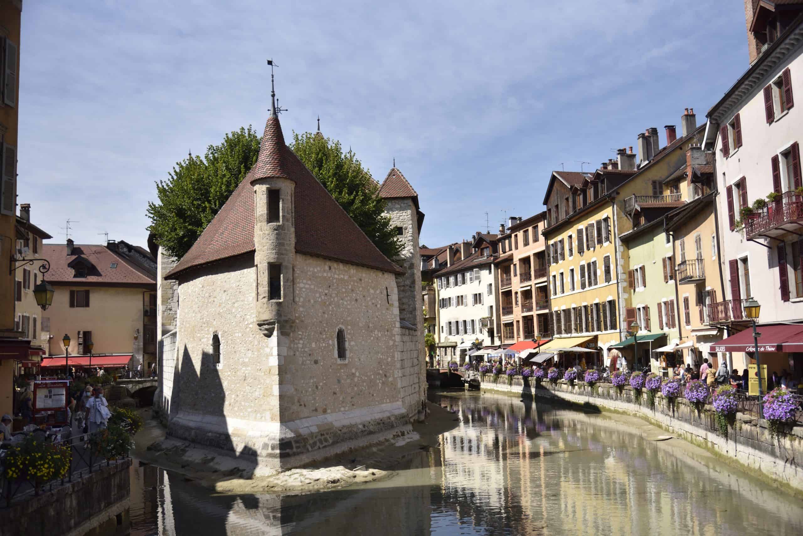 18 Best Geneva Tourist Spots And Things To Do in Geneva