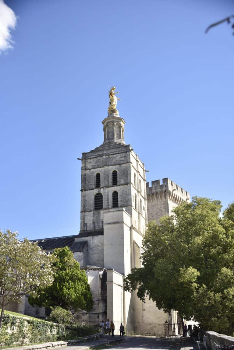 20 Best Things to do in Avignon (Travel Guide)