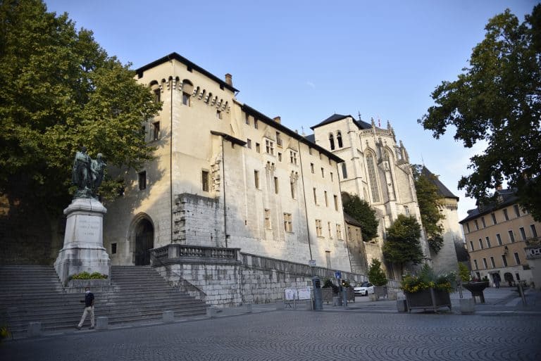 16 Best Things To Do In Chambery (Travel Guide)