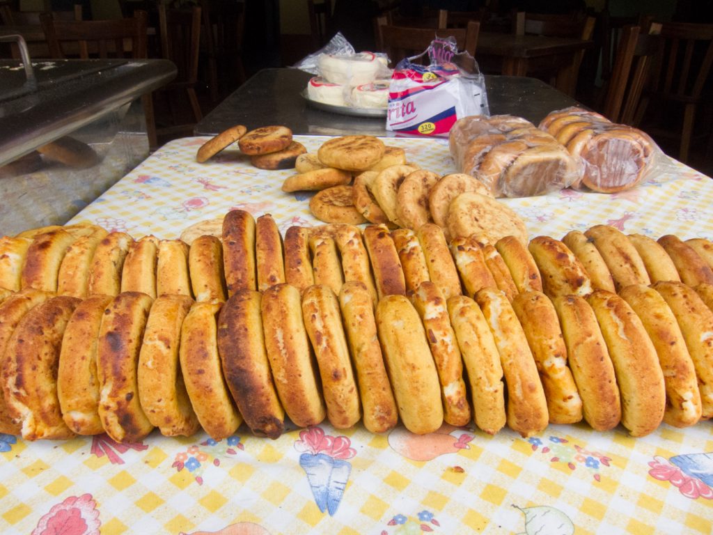 BREAKFAST IN COLOMBIA - COLOMBIAN BREAKFAST RECIPES
