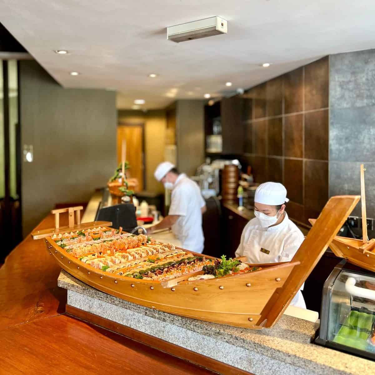 Restaurants In Brunei: Brunei Restaraunts And Food To Try
