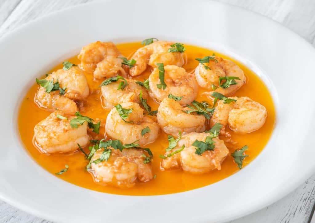 Why Spanish And Portuguese Garlic Shrimp Are Nothing Alike