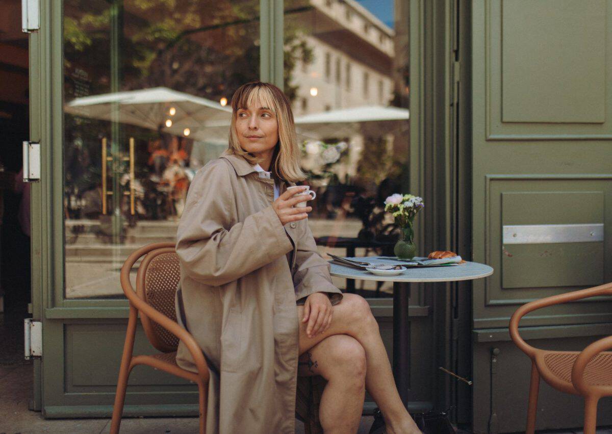 12 Unspoken Rules Of Visiting A French Café Like A Local