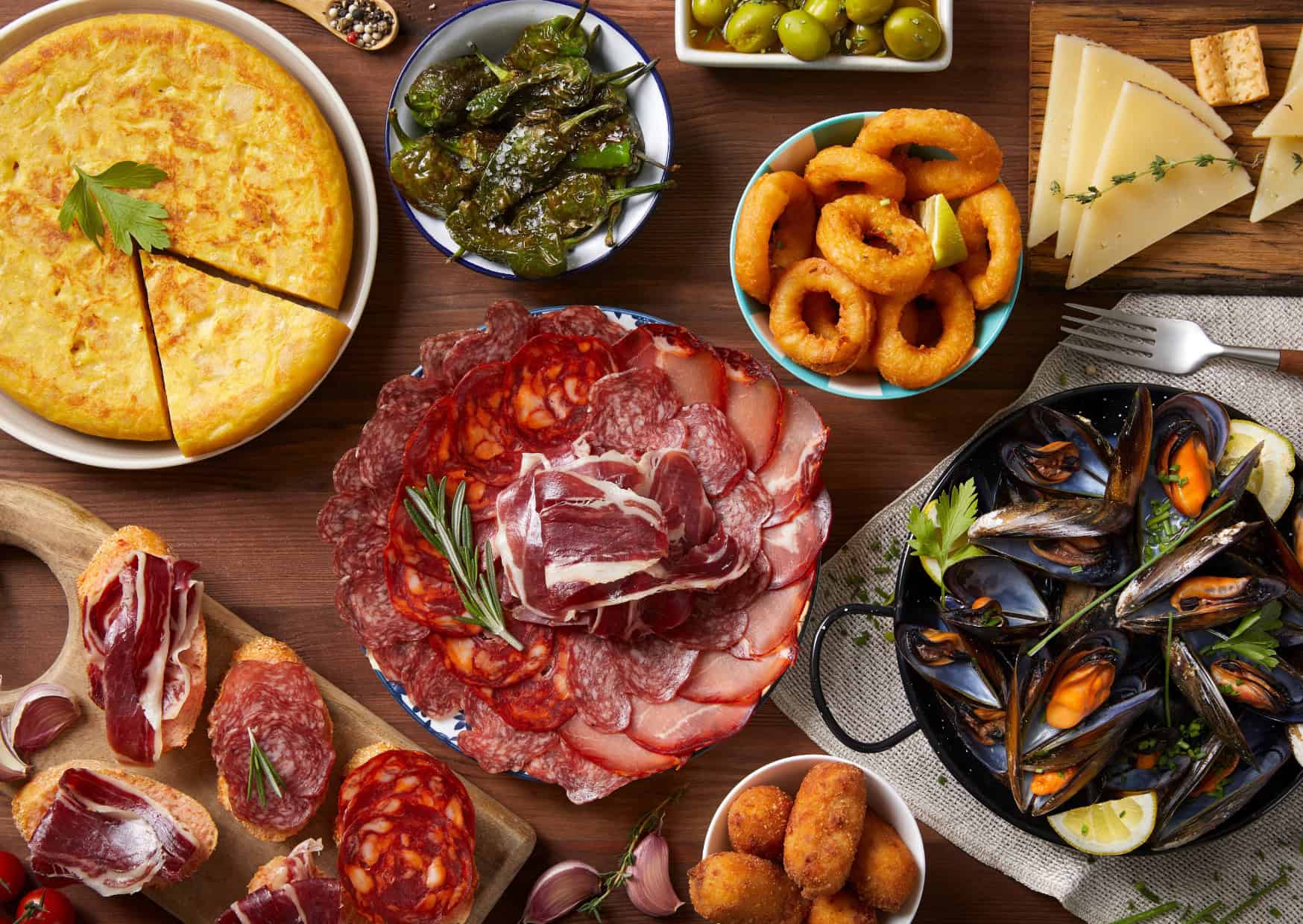 I Watched Spanish Families Have Dinner For A Week And Can’t Believe ...