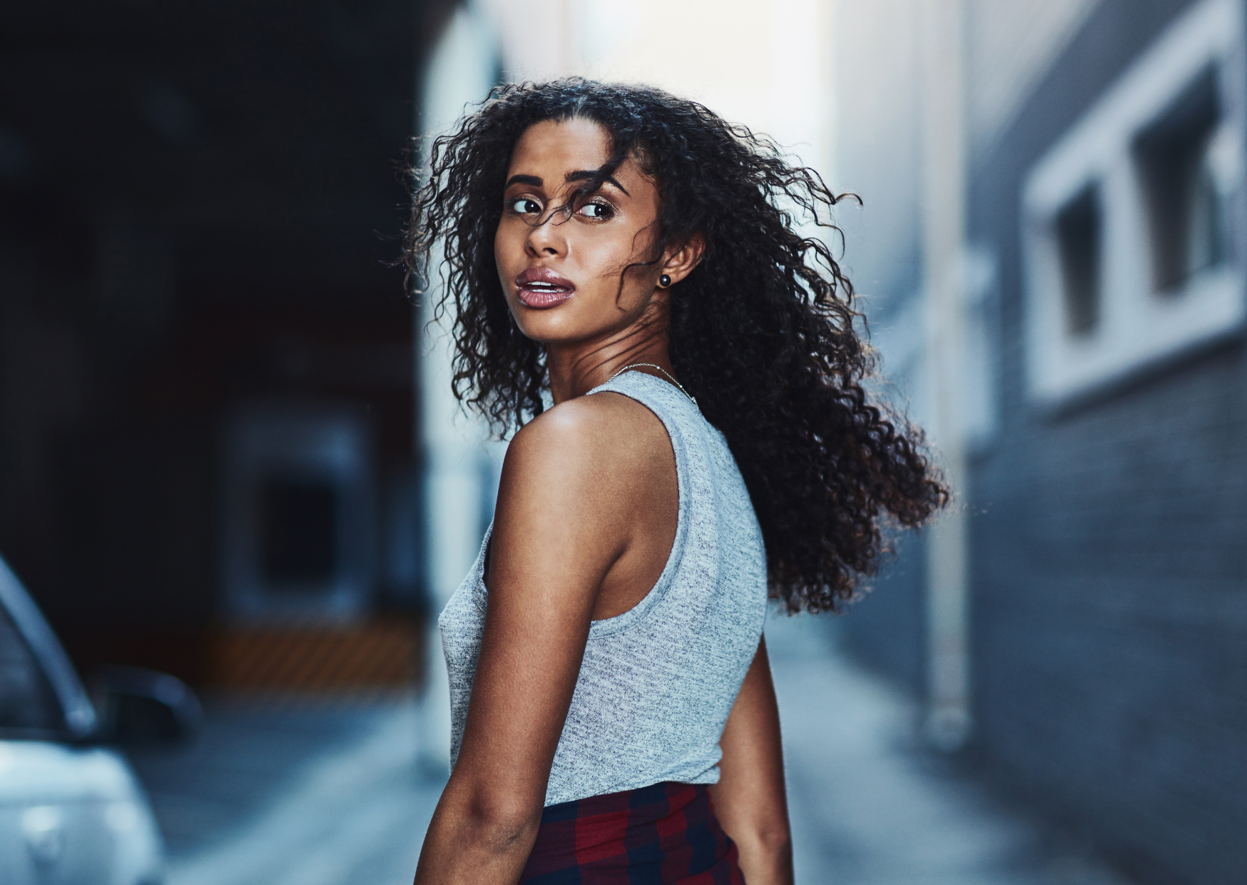 The Italian Greeting That Gets Americans Blacklisted In Milan