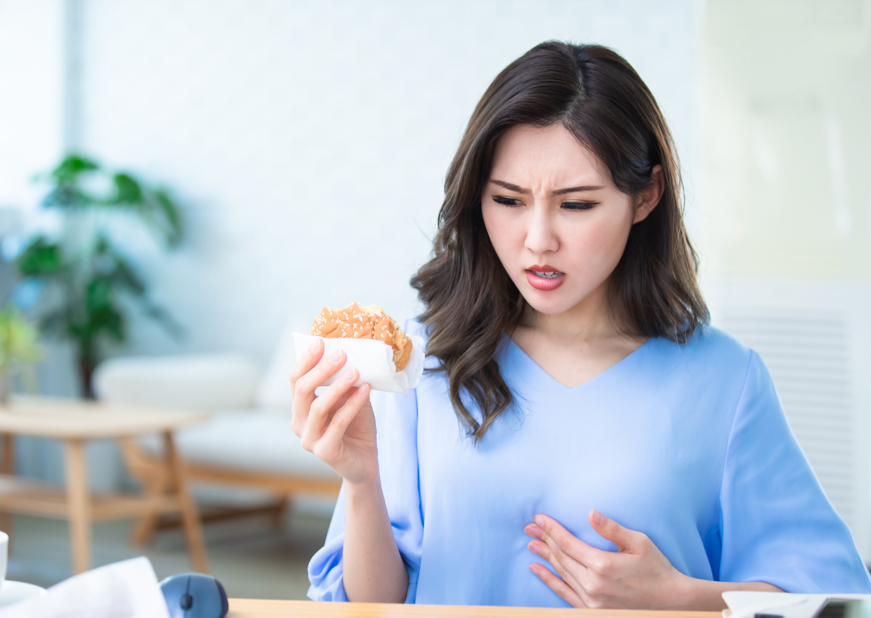 I Ate Dinner The French Way For A Month And My Acid Reflux Disappeared