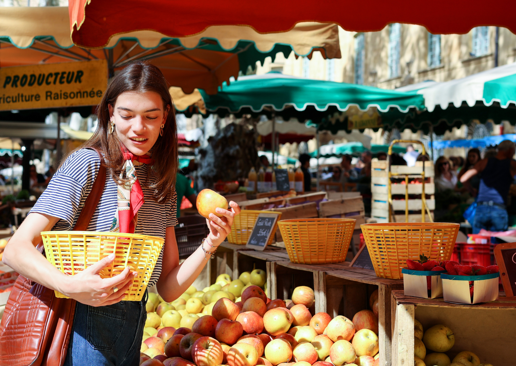 It’s Not The Language: This Is Why French People Keep Their Distance