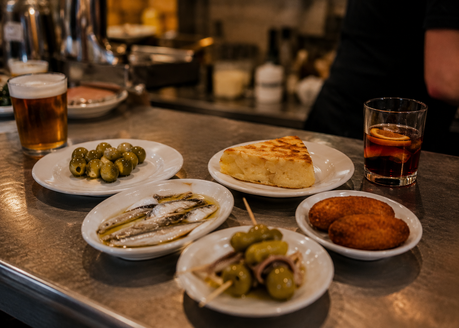 The 5 Spanish Tapas Tourists Order That Madrileños Avoid: What They ...